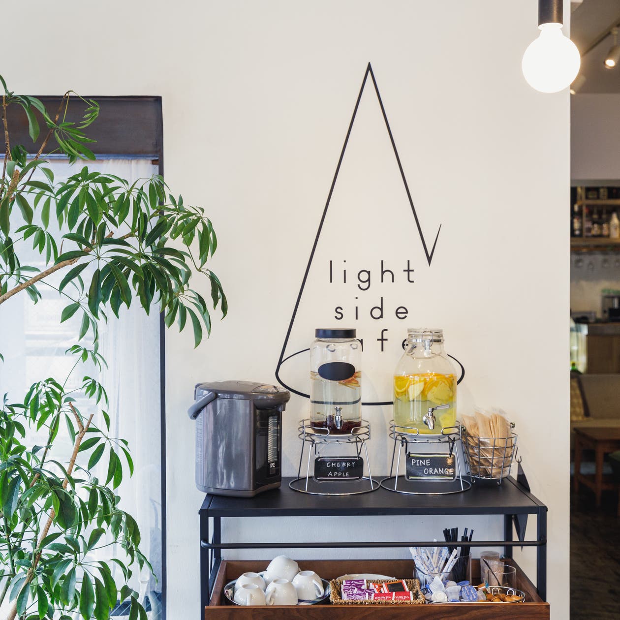 高円寺のお洒落なカフェレストランの写真5