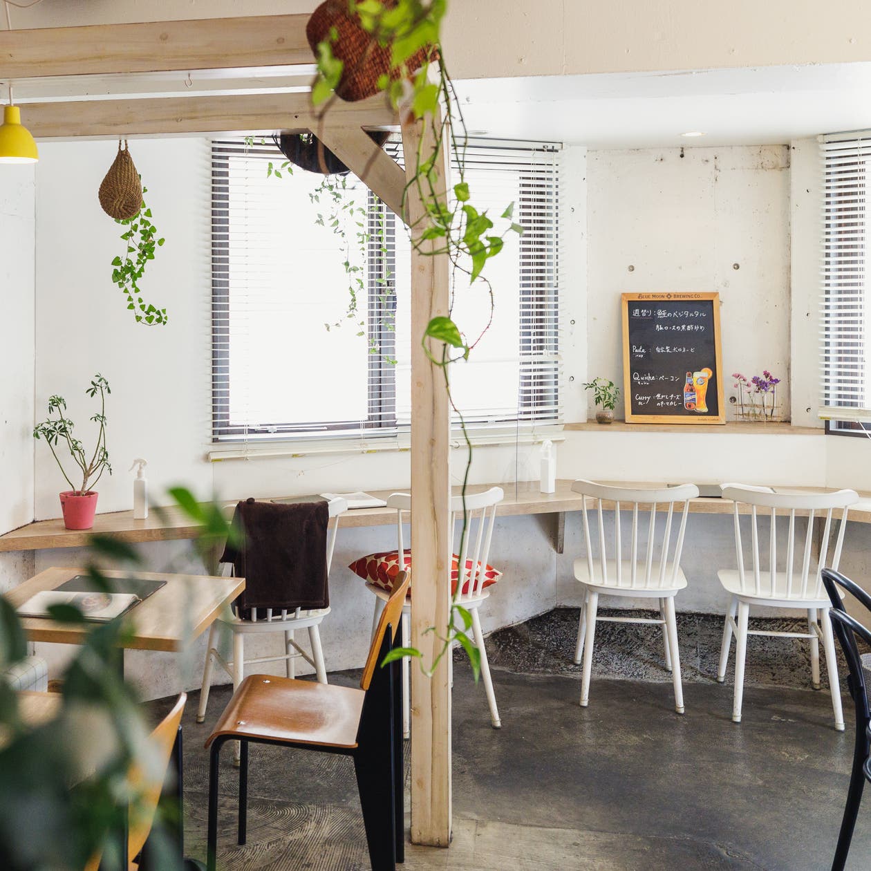 高円寺のお洒落なカフェレストランの写真9