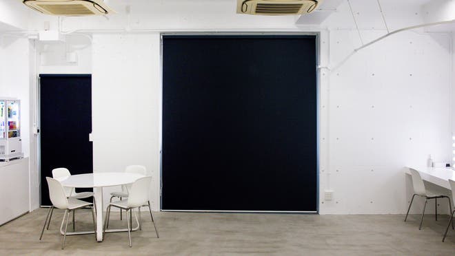 茗荷谷駅から徒歩7分/池袋駅から2駅◎ 機材も豊富に取り揃えている白ホリスタジオです。の写真7