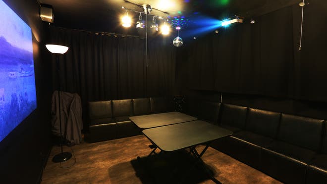 曙橋4分!貸しスペース◾︎パーティ/誕生日会/ライブ/カラオケ/ワークショップ/会議/BBQ/etc...◾︎の写真1