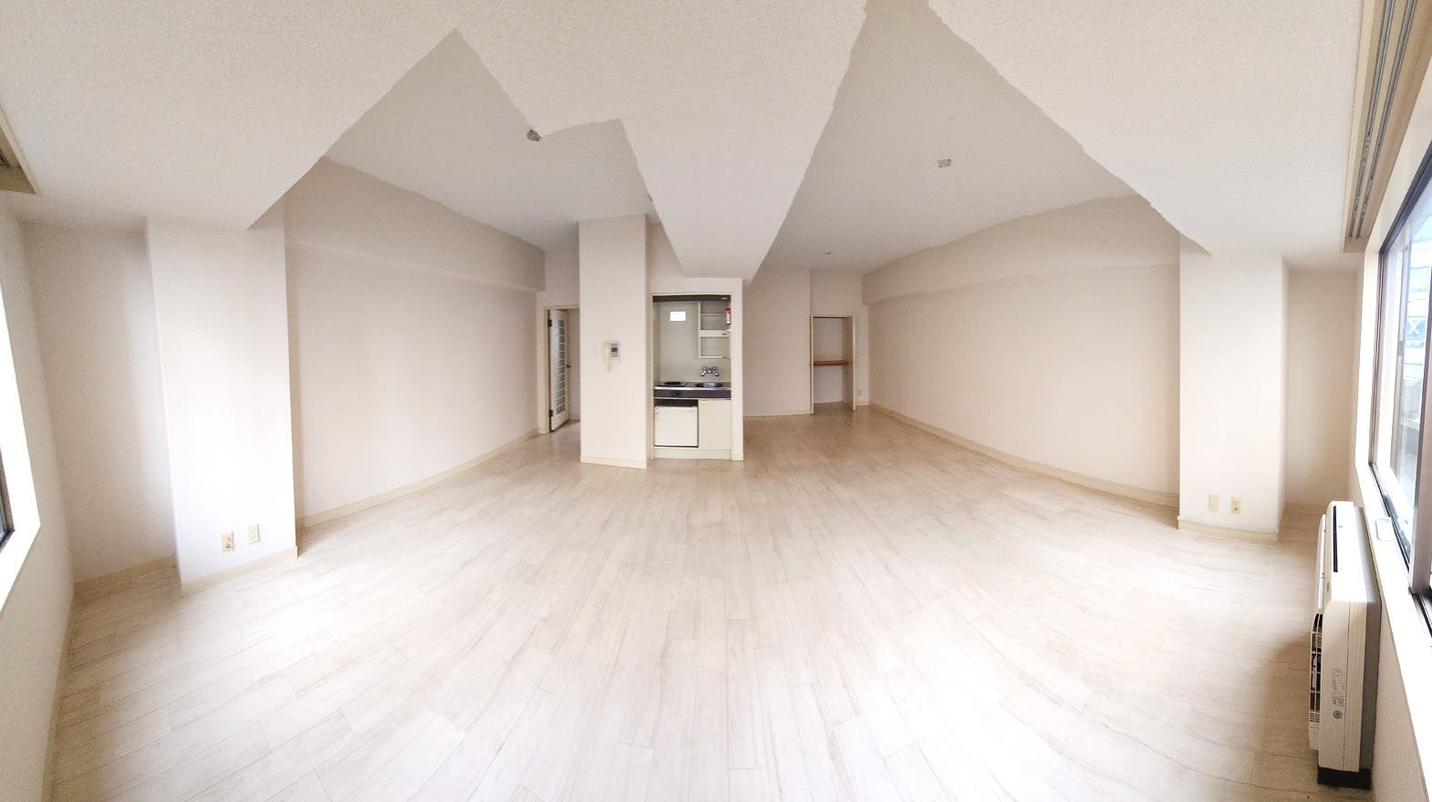 《吉祥寺駅1分｜🎉新規開店》【広い･設備充実】セミナー会場/教室/大画面/スッキリ部屋/24時42の写真10