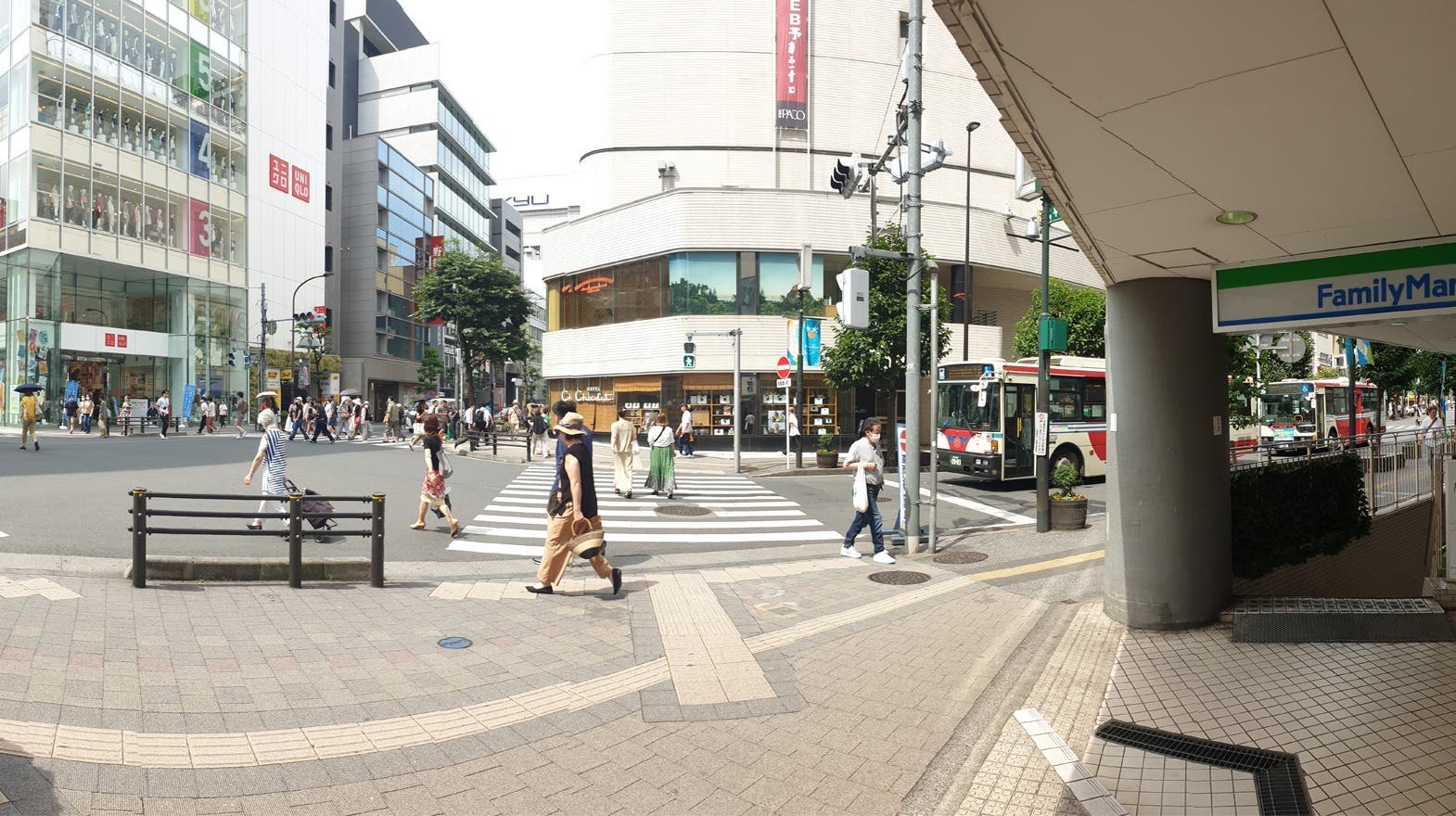 《吉祥寺駅1分｜🎉新規開店》【広い･設備充実】セミナー会場/教室/大画面/スッキリ部屋/24時42の写真18