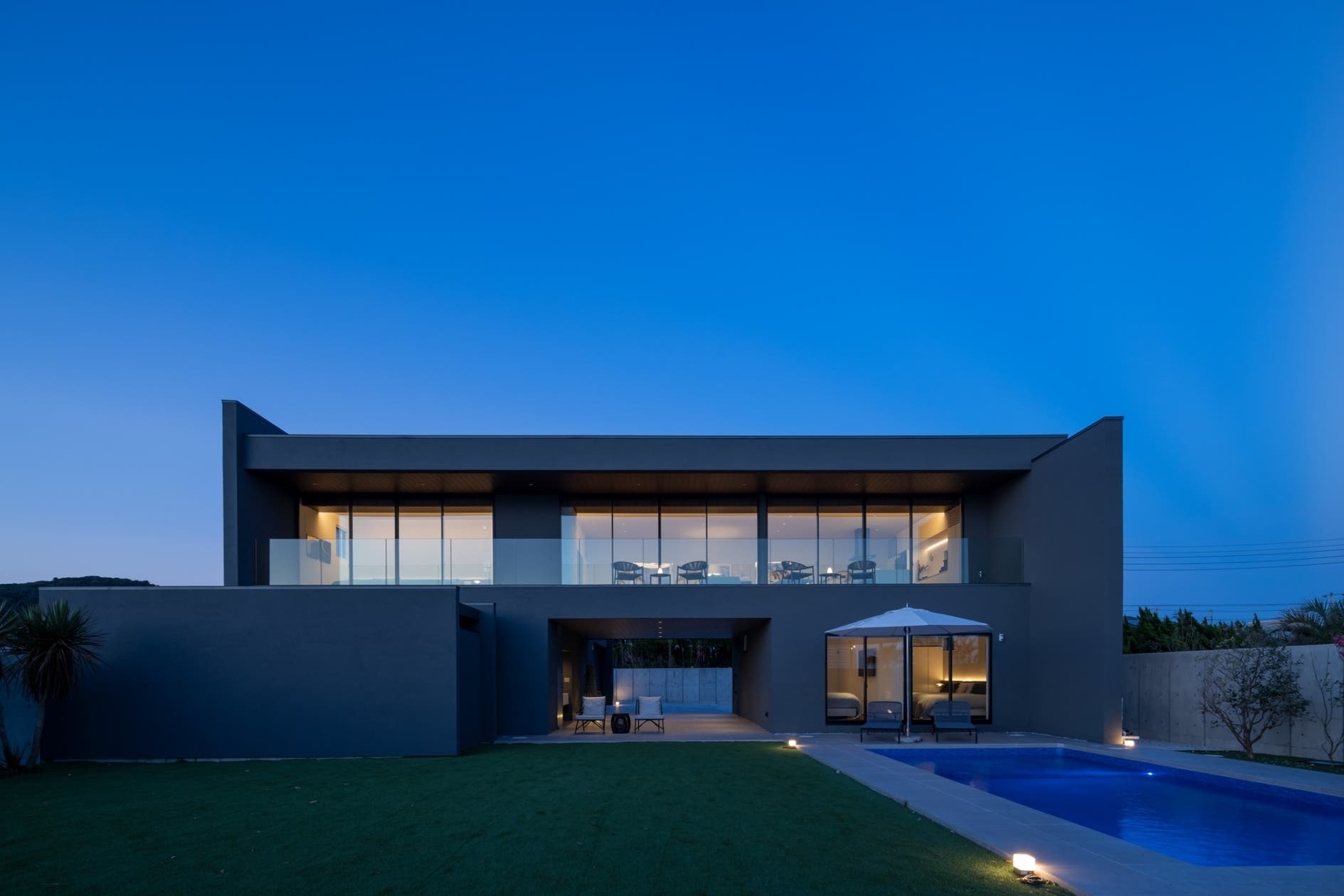 【プール！サウナ！岩盤浴にカラオケ！超豪華設備を揃えた大型別荘でひとときを】の写真10