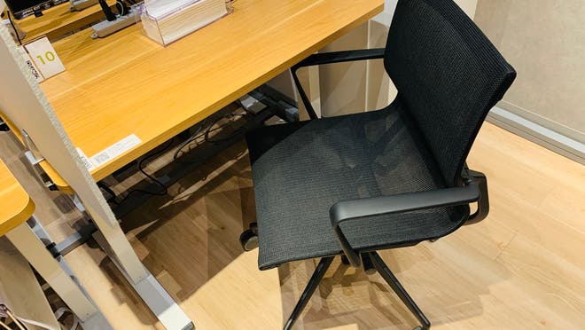 🌟定価15万円の高級チェア席🌟【新宿駅徒歩3分|コワーキングスペース|6(W)席】無料Wi-Fi/電源/31.5inモニターの写真1