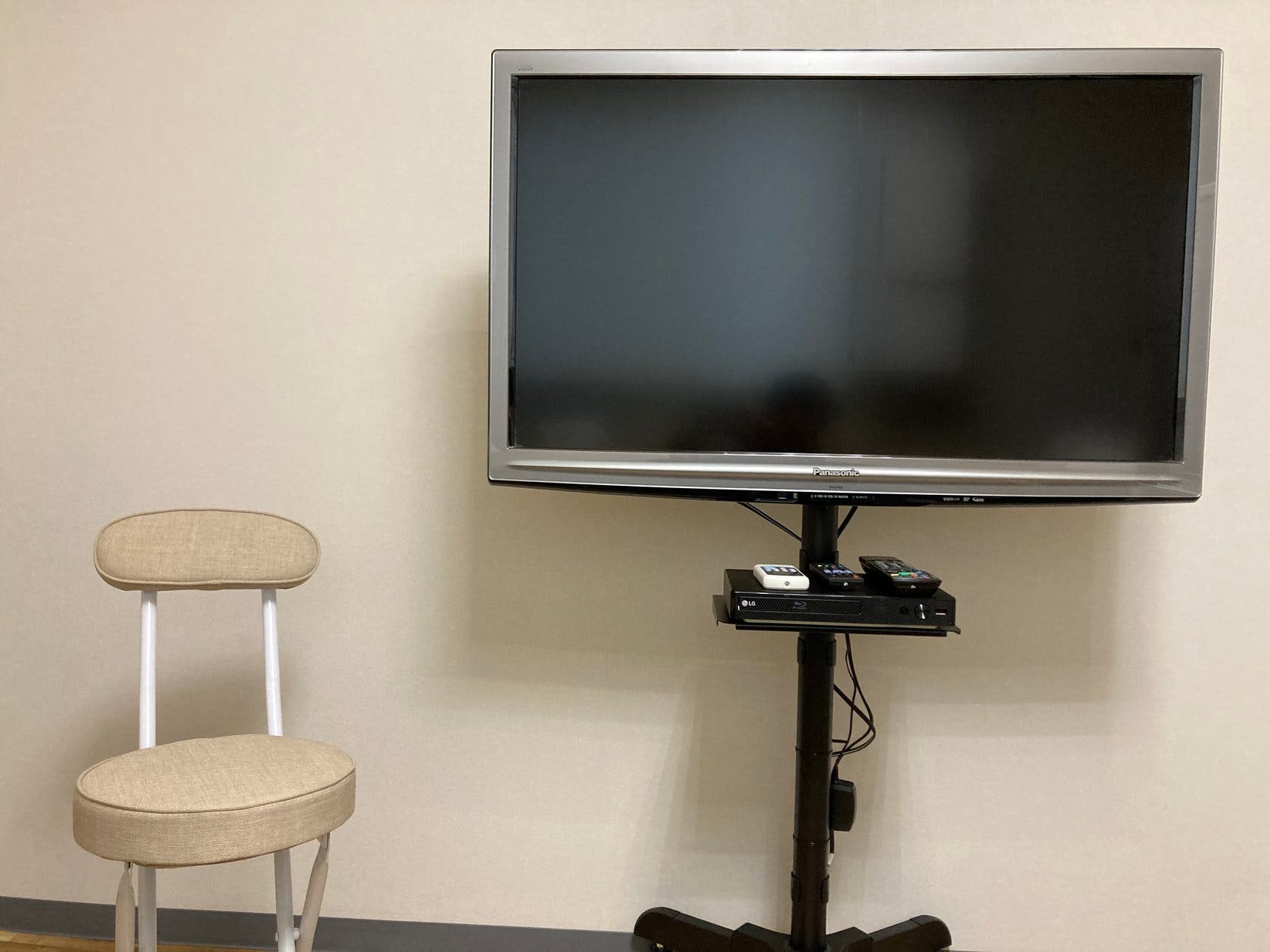 布施駅スグの貸し会議室　布施足代北レンタルスペース -打合せ・会議・面接・撮影・ワークショップ・カウンセリング--の写真6