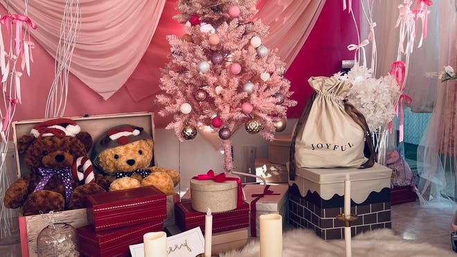 伏見駅すぐ‼︎平日は¥1980/1h〜♡ピンクのプリンセス空間♡ヘアメイク撮影・ポートレート撮影・コスプレ撮影・女子会にの写真1