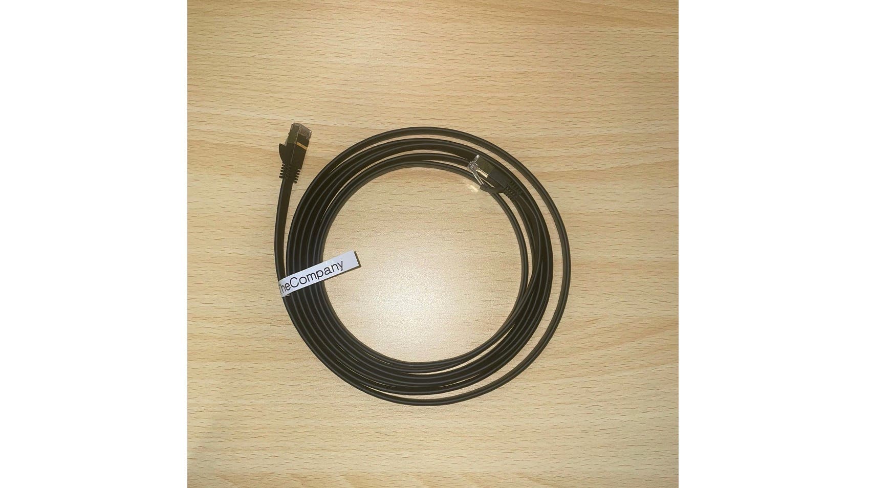 LANケーブルの画像1