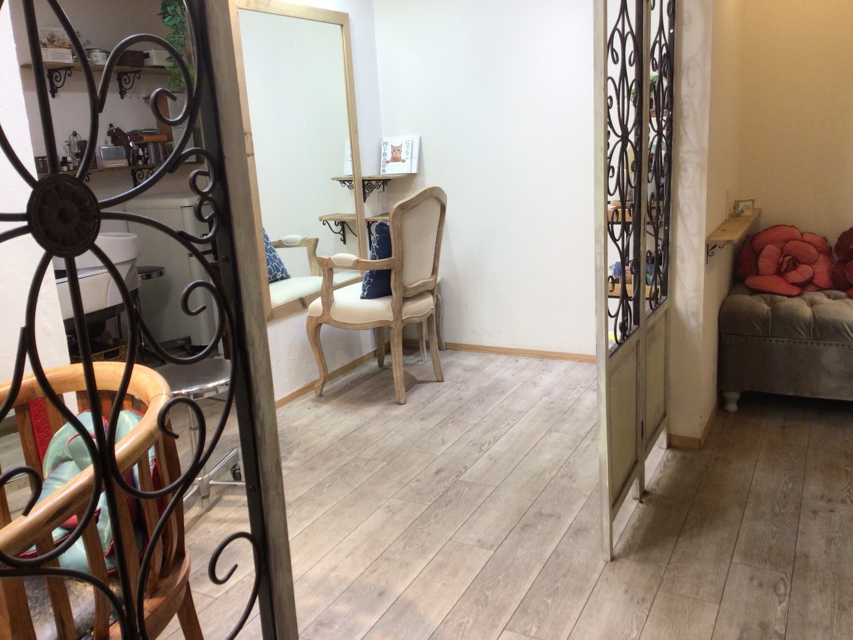 代々木八幡、代々木公園から徒歩5分の隠れ家美容室で自分だけのサロンワークを実現できます⭐の写真5