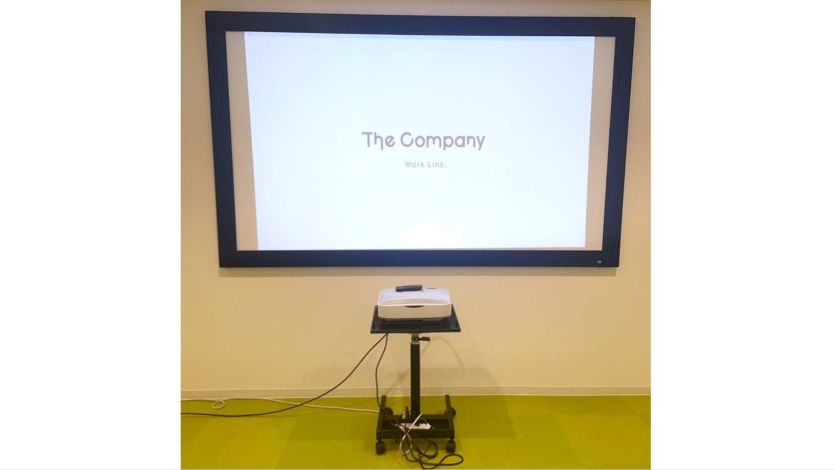 プロジェクター／スクリーンの画像1