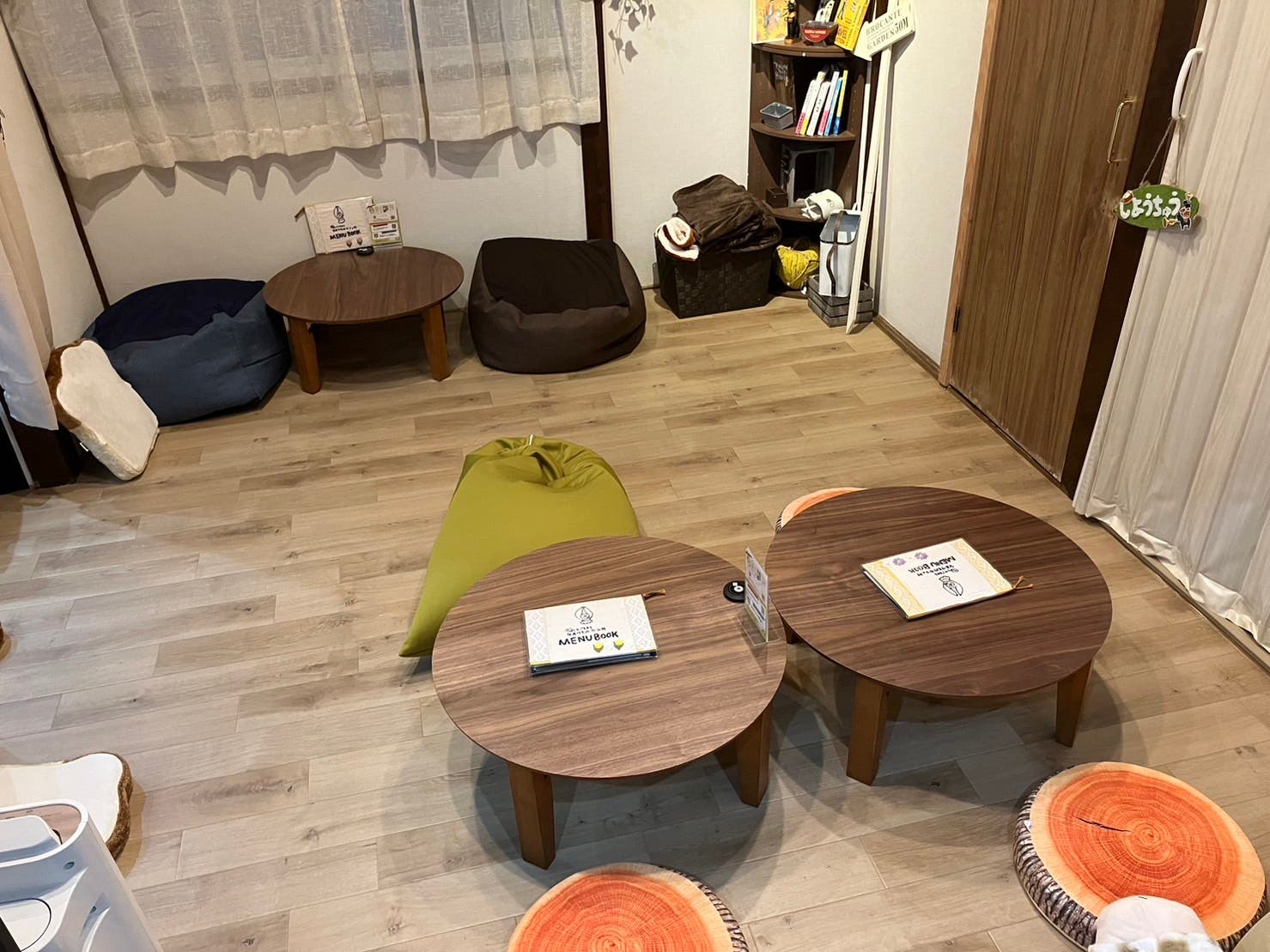 都島駅２分！古民家カフェの1階貸切♪20人以上でもOK！パーティや忘年会、ママ会にも♪キッチン・鍋セット・プロジェクターなど完備の写真7