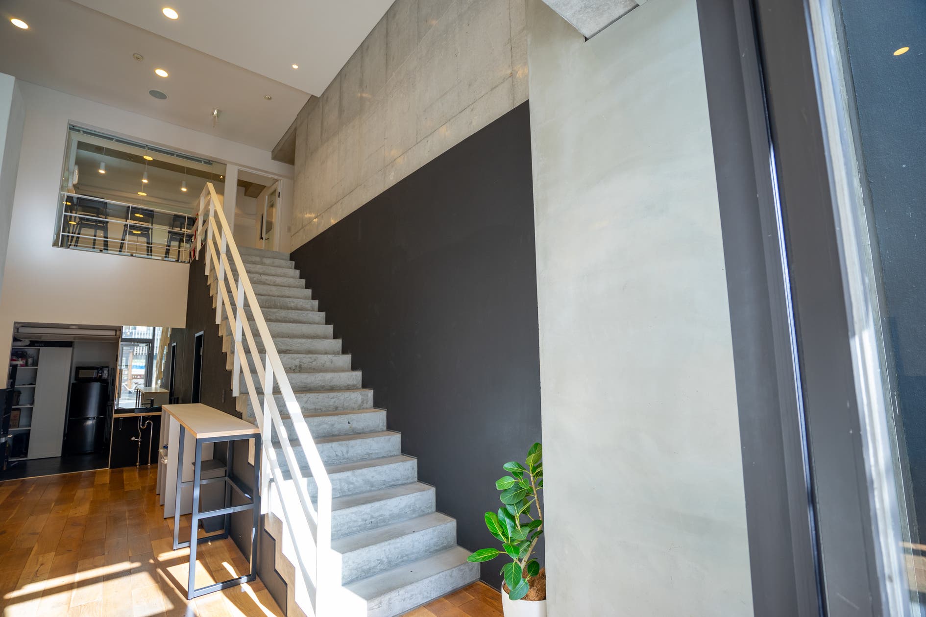 新規オープン✨【四ツ橋駅4分】ビジネスユースに最適◎スタイリッシュな個室会議室 ⭐️高速WiFiの写真7