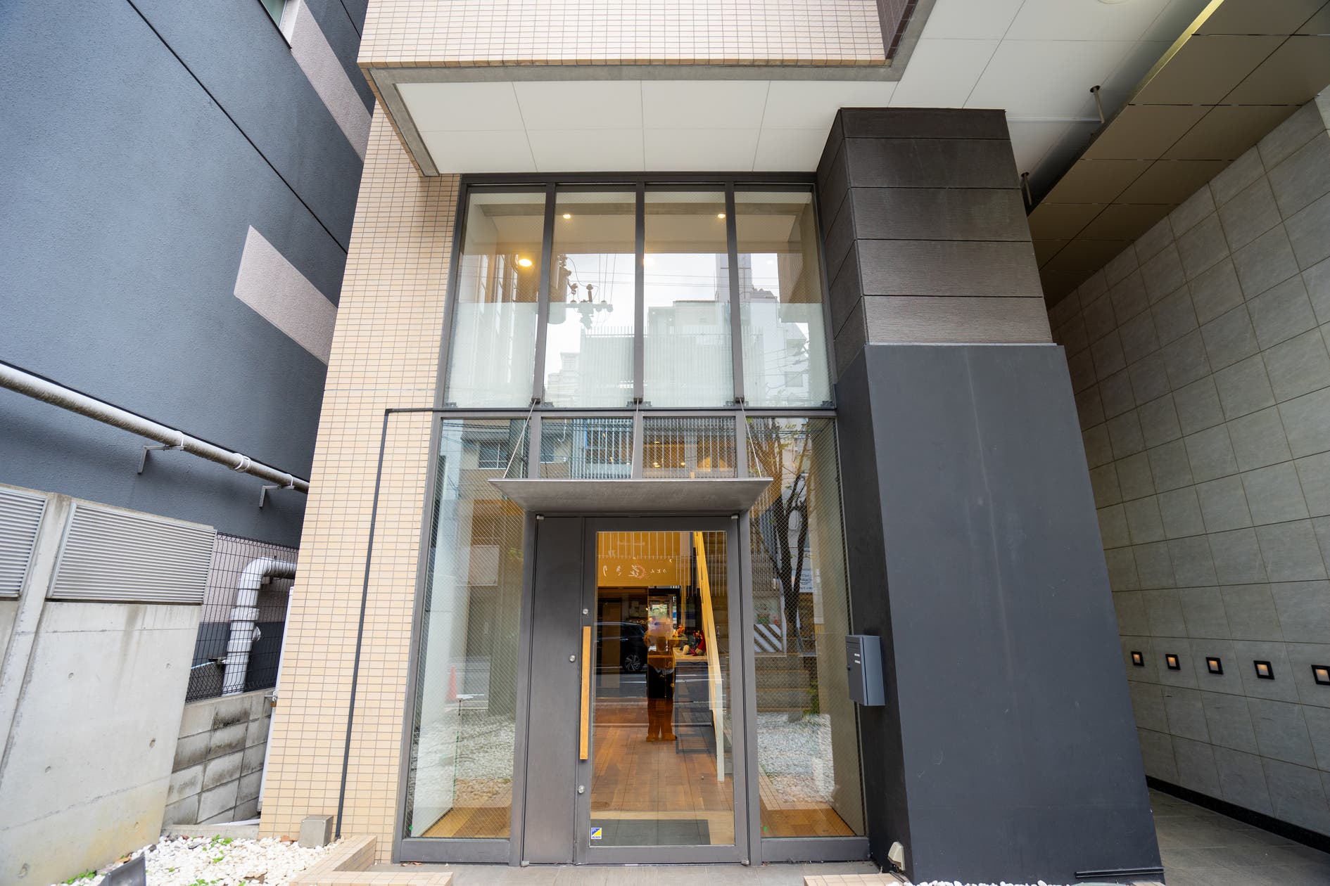 新規オープン✨【四ツ橋駅4分】ビジネスユースに最適◎スタイリッシュな個室会議室 ⭐️高速WiFiの写真8