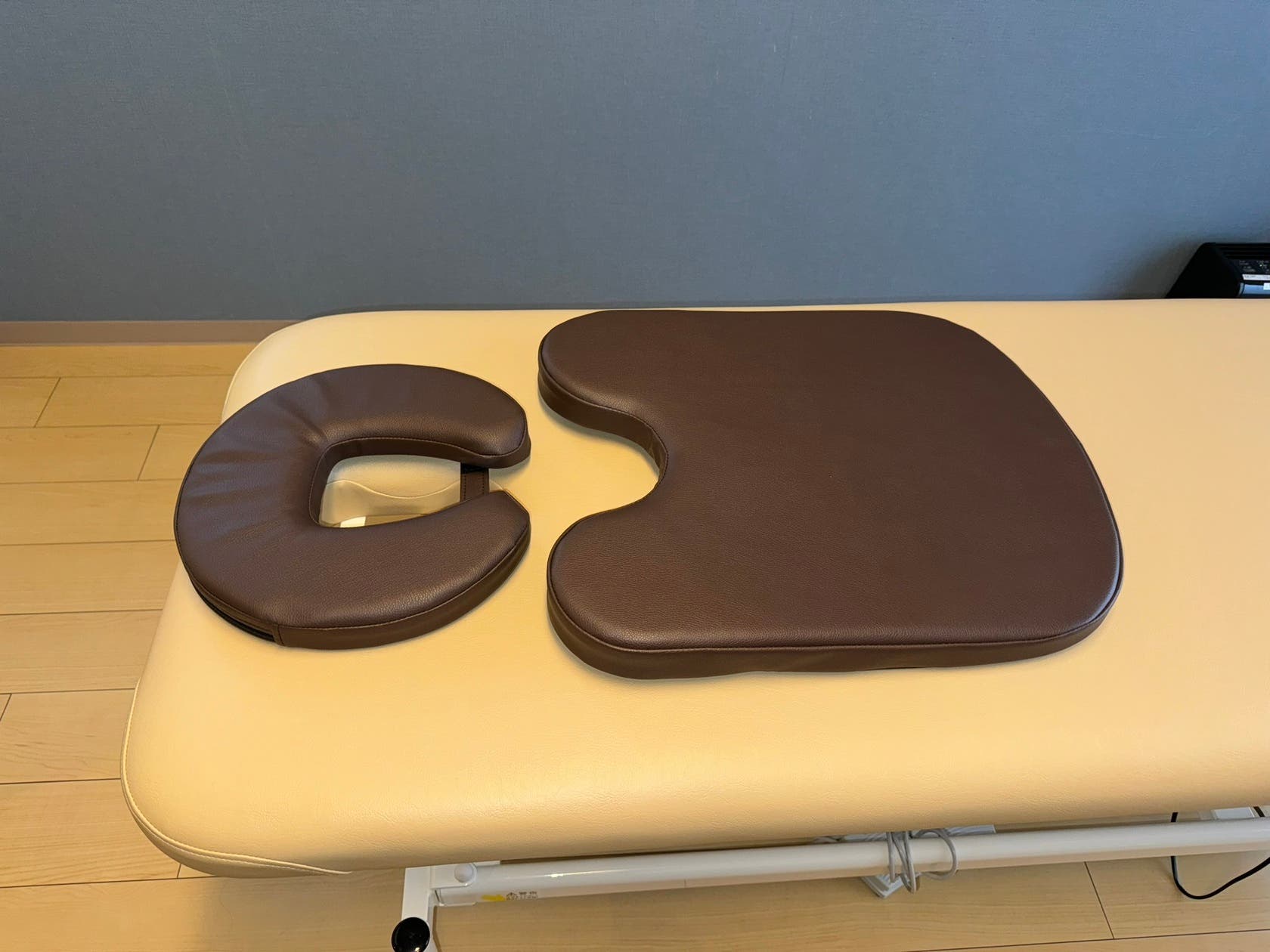 【西荻窪駅の目の前】プロ仕様電動昇降ベッド鍼灸・整体・エステ等・初心者も歓迎！の写真14