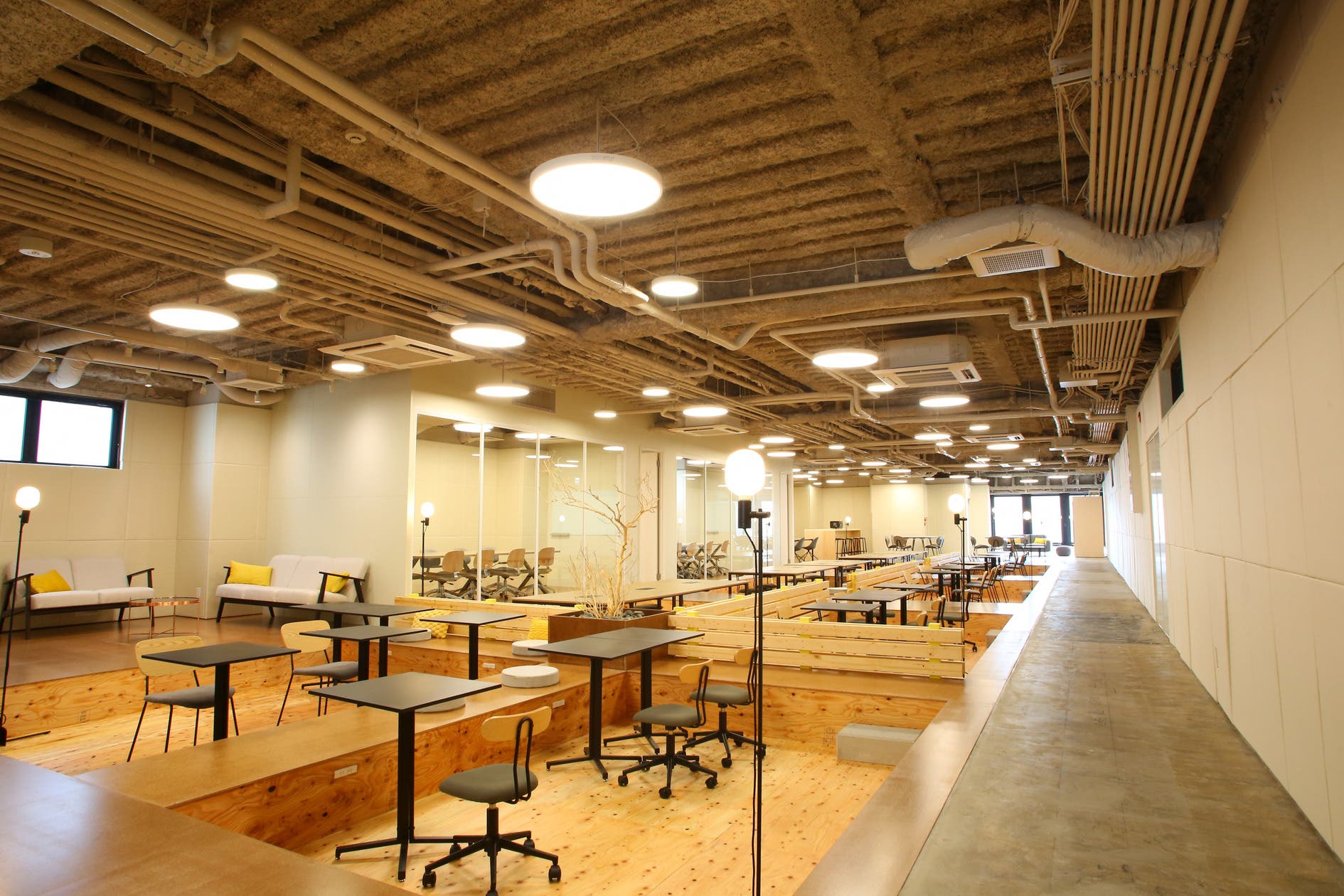 【assemble長岡　会議室〇マル】1名～最大定員10名●長岡駅徒歩6分！提携有料駐車場有！商談、打合せ、WEB会議他ご利用可の写真5