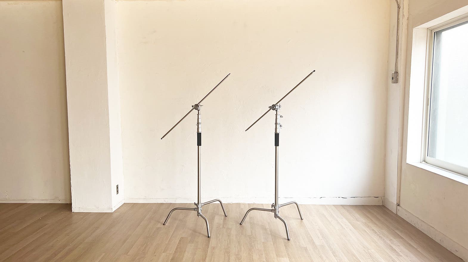 大型撮影スタジオ🎉菊川駅徒歩1分！316studio オープン4.5mの全身鏡あり！ダンスにも✨の写真15