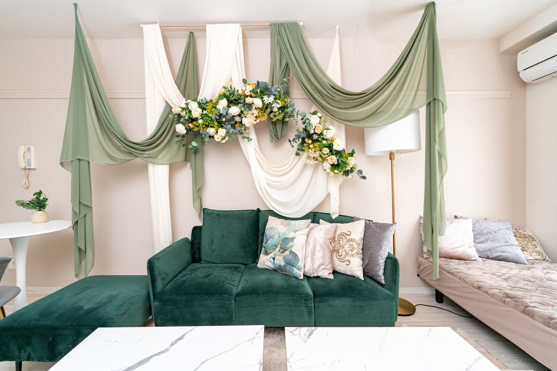 心斎橋にOPEN💚駅徒歩4分🫶最大12名🙆‍♀️大画面65㌅TV🤍推し活応援🍀撮影会📸パーティー🥂女子会🎀Ameri心斎橋💕の写真8