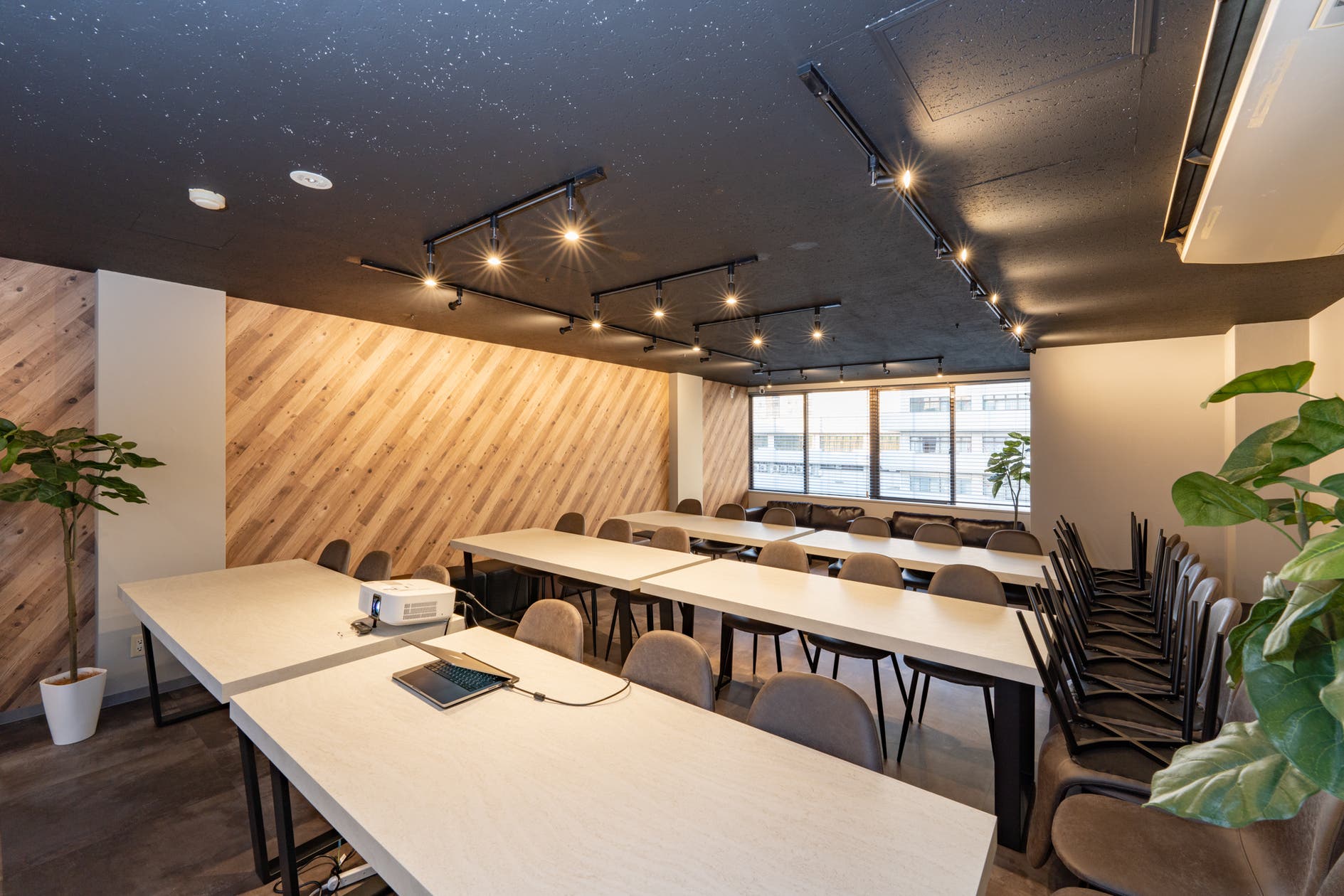 【ベストホスト賞受賞】秋葉原駅４分/着席40名/120㌅プロジェクタ/男女別トイレ/利用後清掃おまかせ可/パーティ/セミナーの写真19