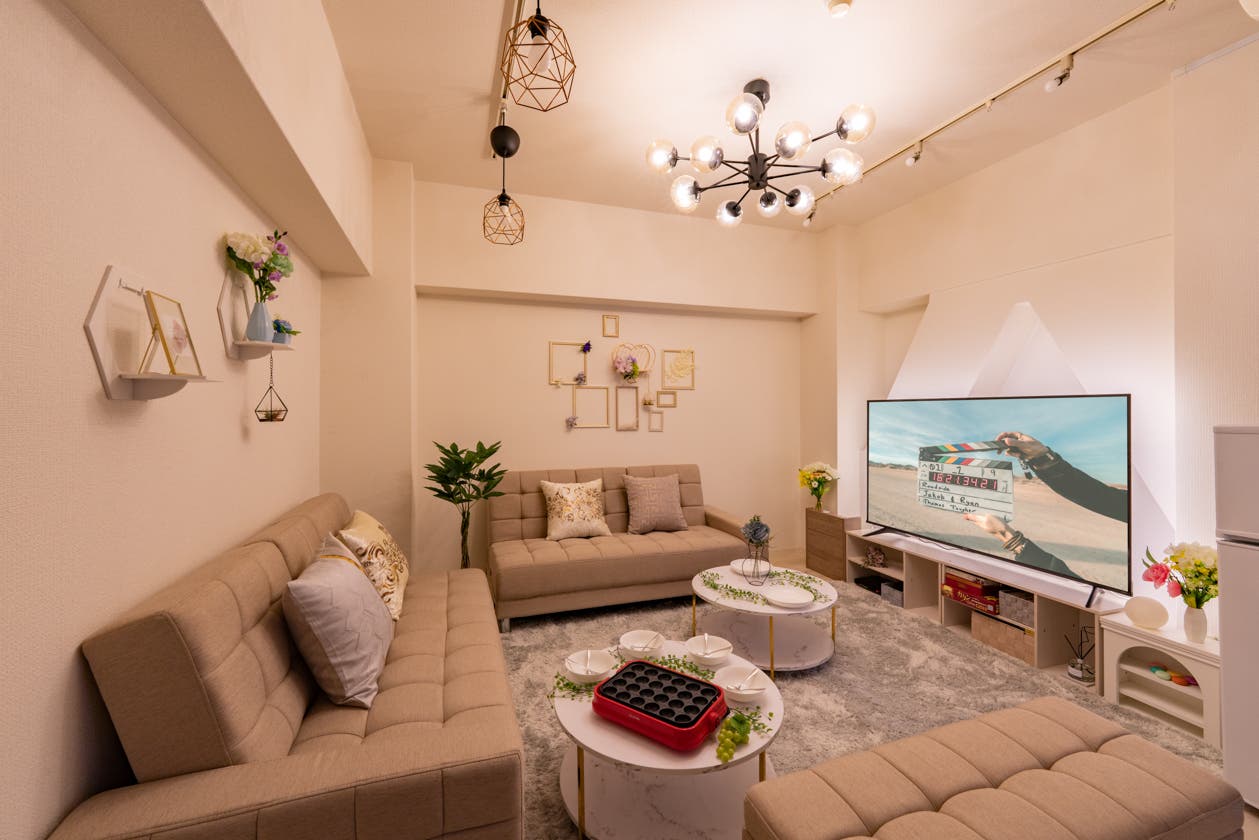 【西心斎橋/徒歩5分】👼推し活で大人気のスペース💖清潔快適🎀大型65㌅TV🎗撮影/コスプレ🥻 Netflix/Hulu見放題💃の写真7