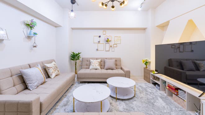 【西心斎橋/徒歩5分】👼推し活で大人気のスペース💖清潔快適🎀大型65㌅TV🎗撮影/コスプレ🥻 Netflix/Hulu見放題💃の写真1