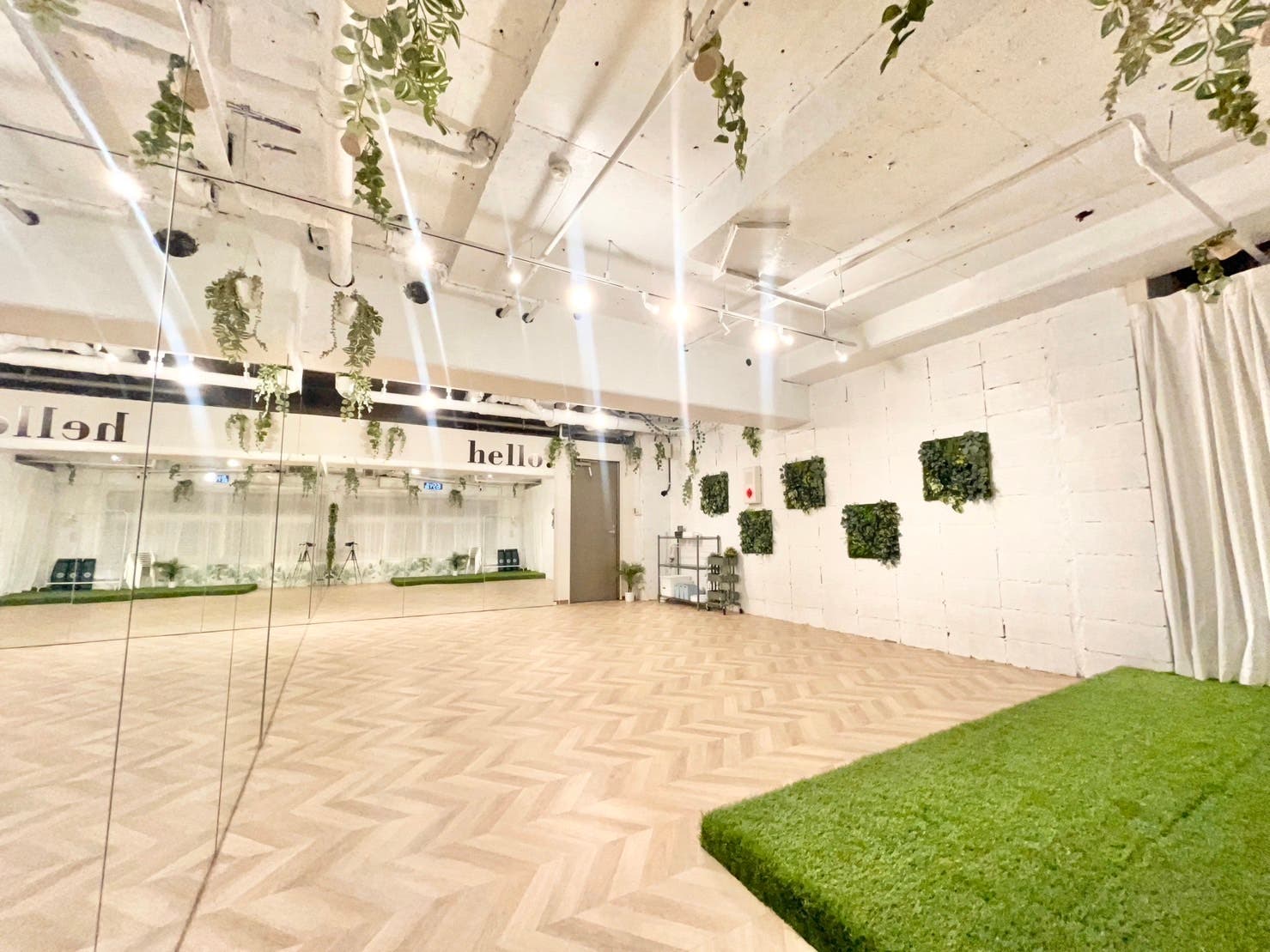 NEW!【錦糸町駅3分】2面大型鏡計9m／広々40㎡スタジオでダンス・ヨガ・コスプレ・撮影・演劇・楽器演奏可！の写真4