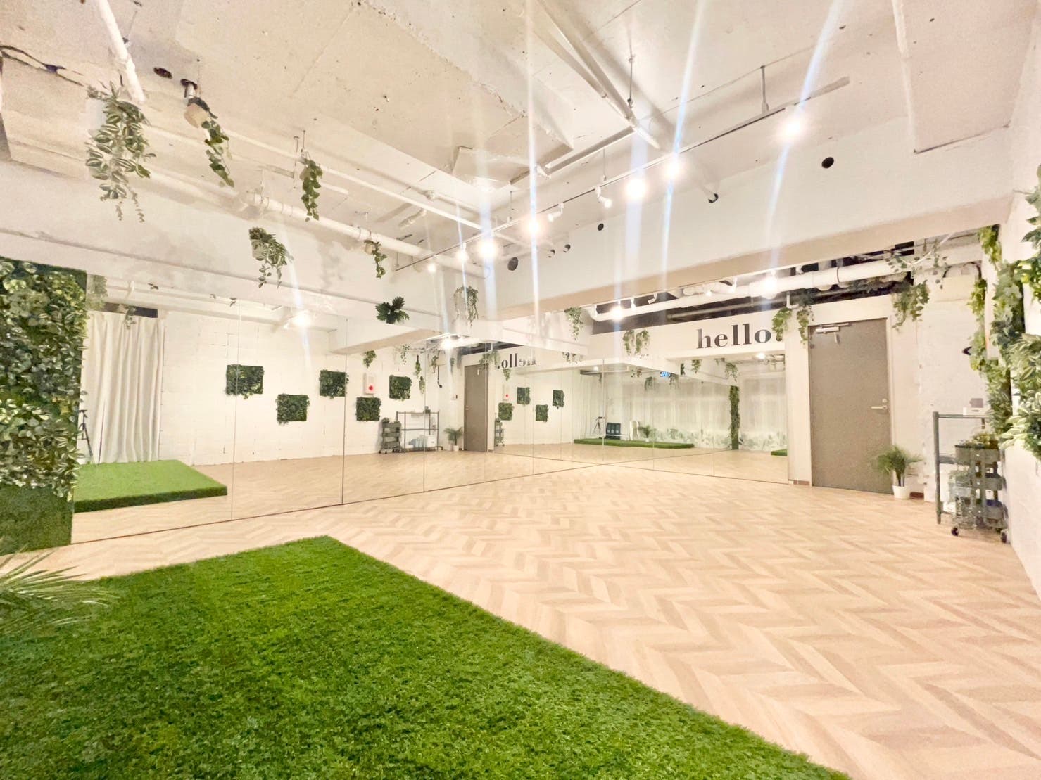 NEW!【錦糸町駅3分】2面大型鏡計9m／広々40㎡スタジオでダンス・ヨガ・コスプレ・撮影・演劇・楽器演奏可！の写真6