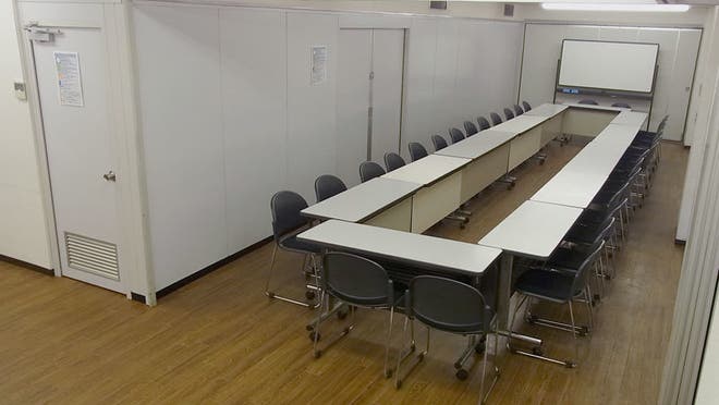 シブヤ・ネクサス E+F-ROOM【渋谷駅徒歩3分!スクール40名・ロの字30名利用可能な会議室】の写真2