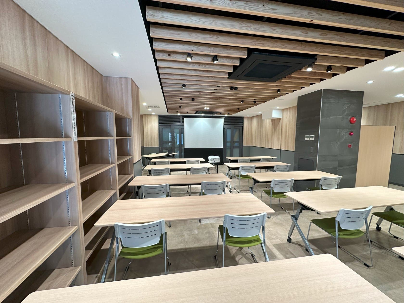 【オープン記念価格】本郷三丁目駅、お茶の水駅から徒歩圏内　会議・研修・セミナー・展示会などに最適の写真9