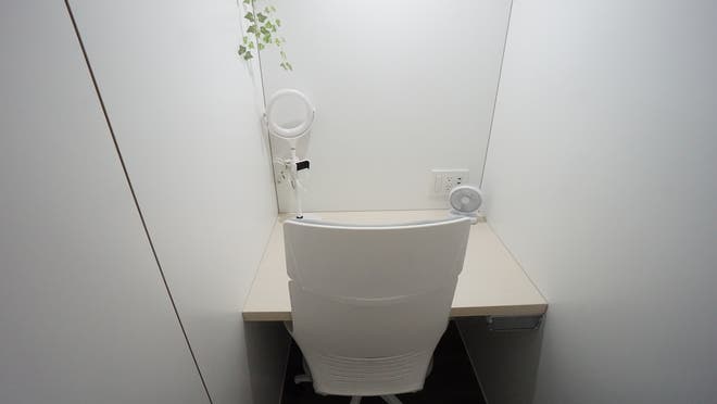 <ビズボ名駅桜通口No.2>【換気ファン付完全個室】名古屋駅7番出口徒歩1分🚃Wi-Fi📶電源🔌テレワーク/ZOOMの写真4