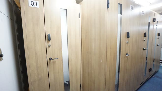 <ビズボ名駅桜通口No.6>【換気ファン付完全個室】名古屋駅7番出口徒歩1分🚃Wi-Fi📶電源🔌テレワーク/ZOOMの写真5