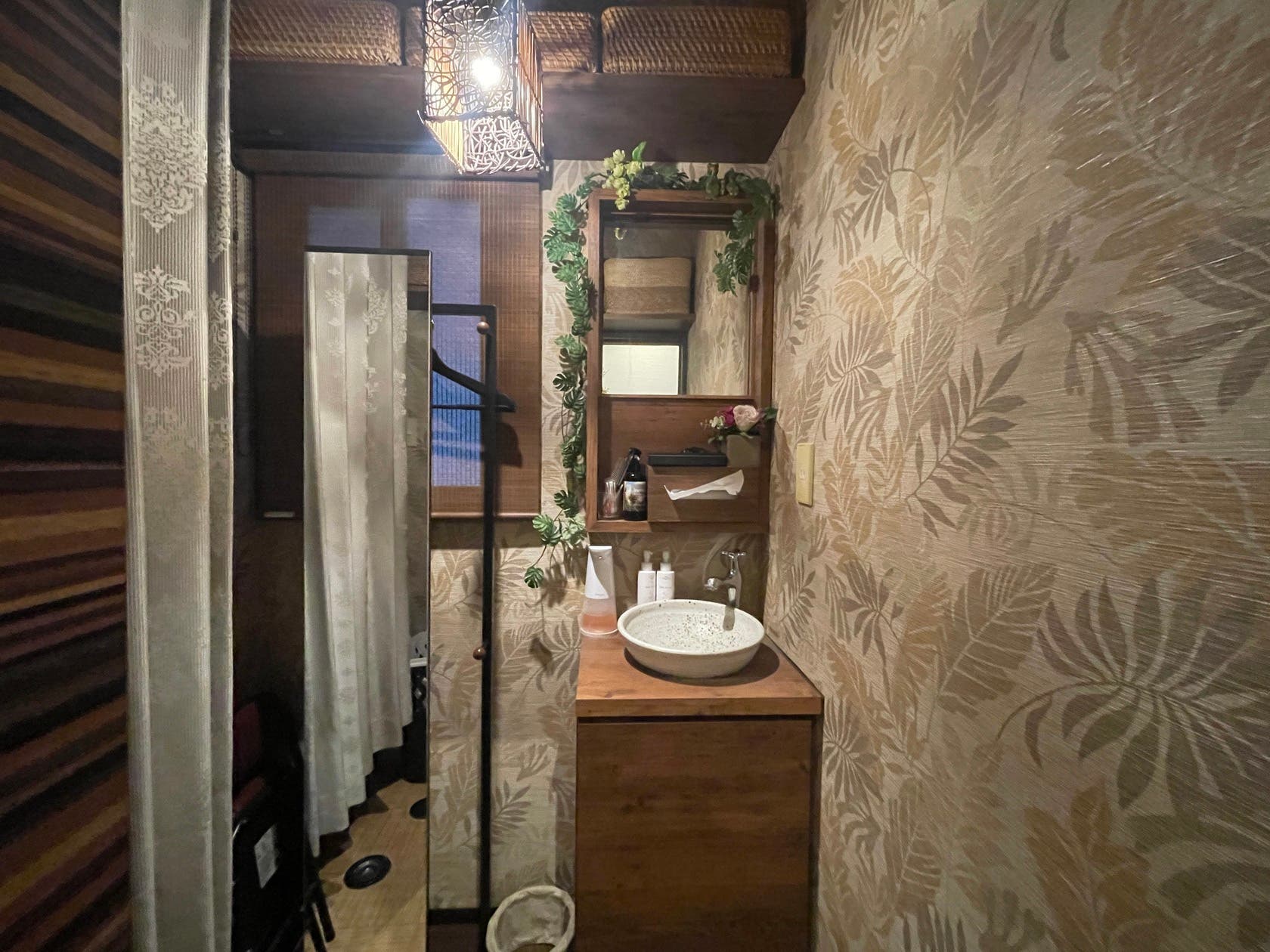 天文館バス停から徒歩5分！マッサージメインですが多様に使えるレンタルサロンの写真4