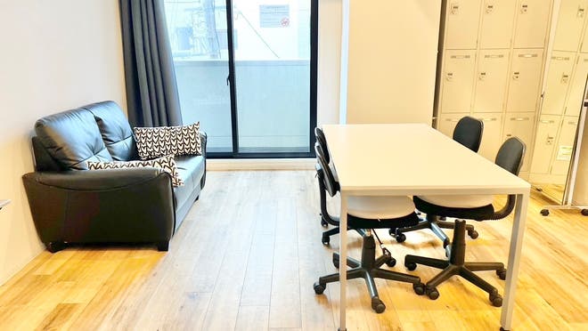 天王寺・なんば近郊 最寄り駅より徒歩4分 コワーキング/個室(最大4名)/教室/ポップアップストアの写真1