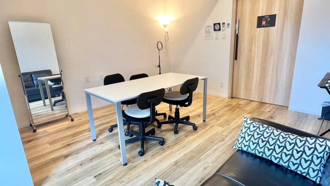 天王寺・なんば近郊 最寄り駅より徒歩4分 コワーキング/個室(最大4名)/教室/ポップアップストアの写真2