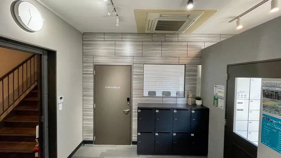 川口駅徒歩8分の会議室、コワーキングスペース運営でカフェやジムも併設していますの写真5