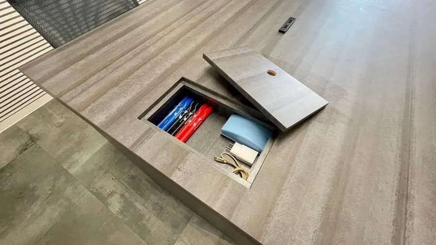 川口駅徒歩8分の会議室、コワーキングスペース運営でカフェやジムも併設していますの写真6