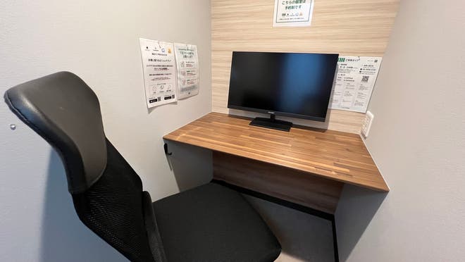 【1名用完全個室/1時間440円】赤坂見附駅から徒歩20秒!<ブース13>の写真2