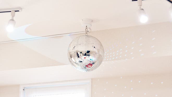 【リンバケ】駅1分✨自然光✨白基調✨ブランド家具✨おしゃれ✨ポートレート✨コスプレ✨物撮り✨インタビュー✨推し活の写真8