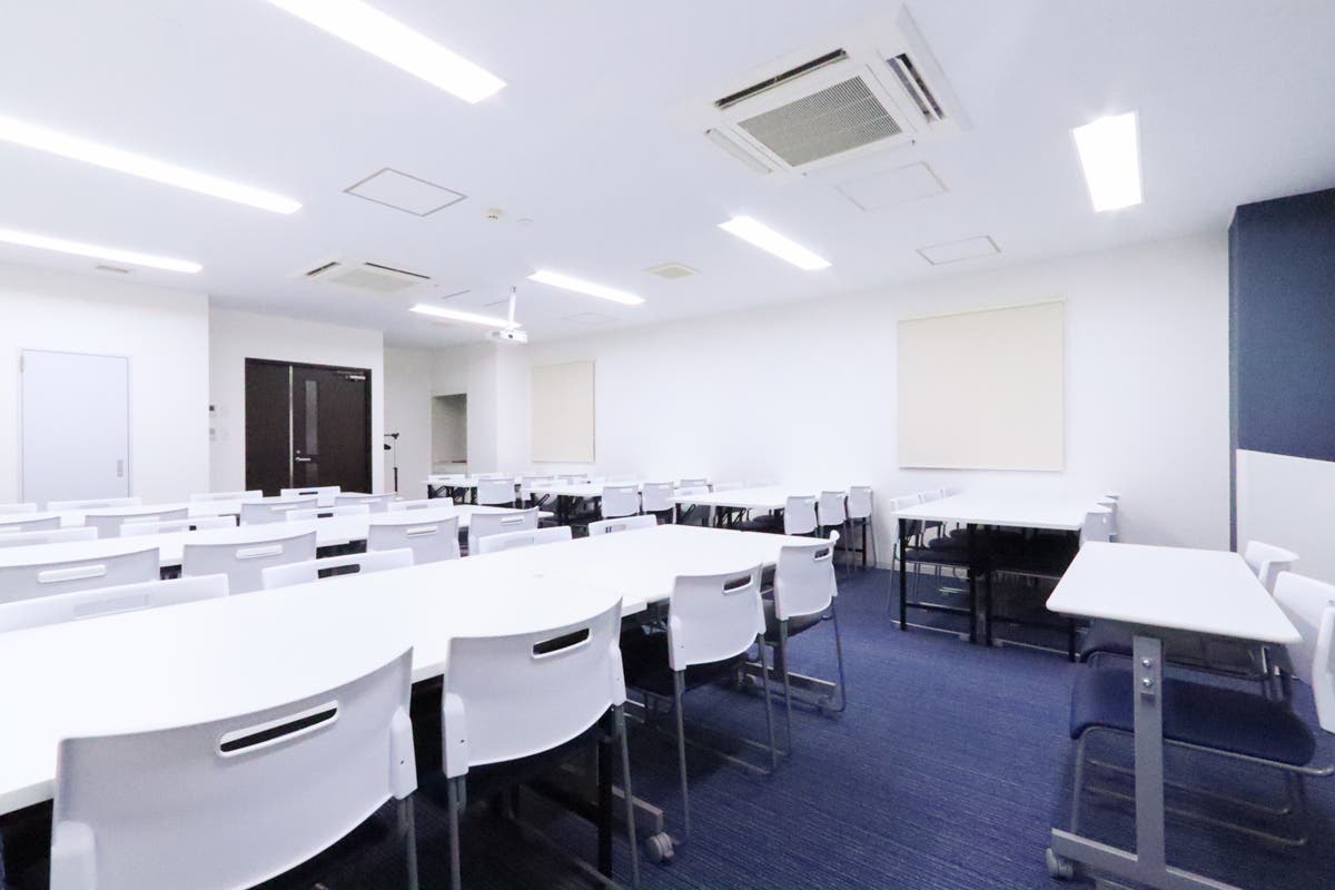 【JR浜松町駅出口徒歩43秒！大門駅徒歩25秒！56名利用可！】プロジェクター・WiFi無料！ふれあい貸し会議室 浜松町No97の写真10