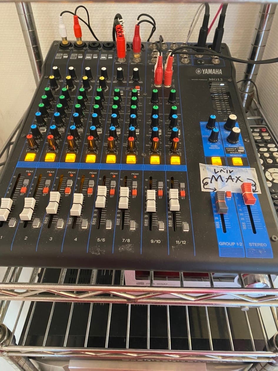 【白猫屋】経堂駅徒歩3分で大型鏡が2面あるスタジオ！ゆったり良い77㎡！の写真9