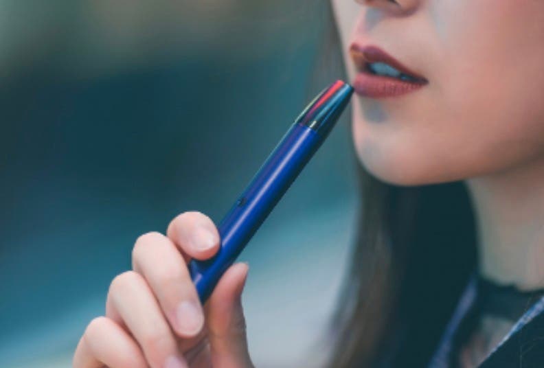 🎉電子タバコ　換気扇の下で吸っちゃえるよの画像1