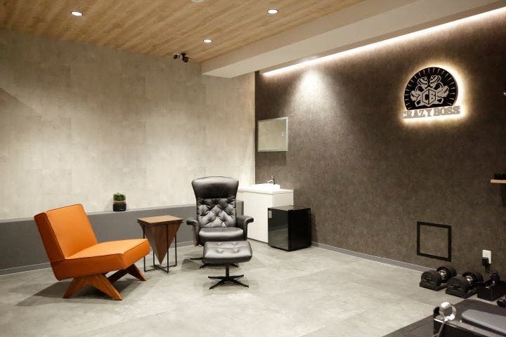 【名古屋・栄・矢場町・伏見】総工費1,000万円以上！31.5㎡を独り占め！高級感のある完全個室ジム！ずっと居たくなる空間の写真14