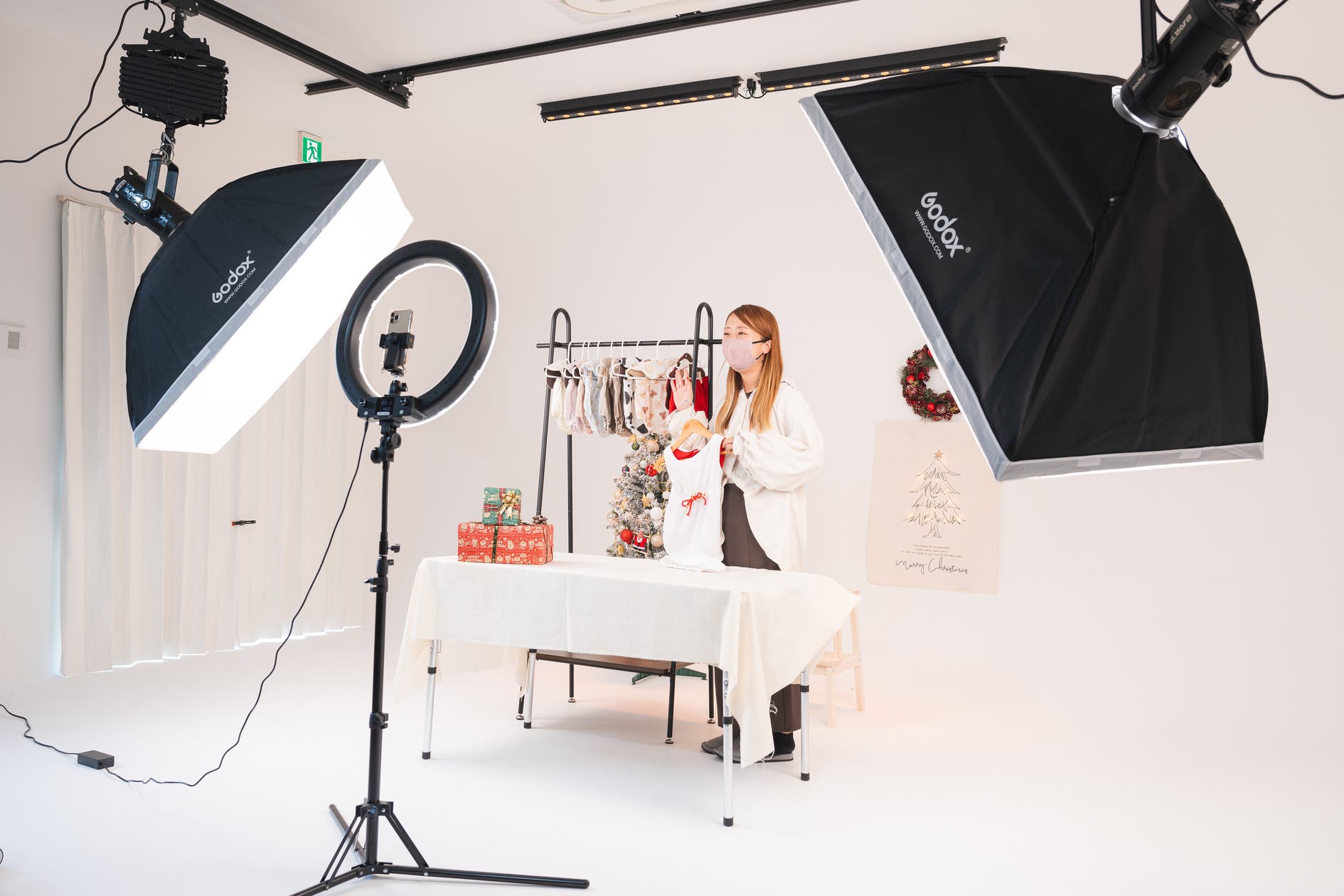 【佐賀県有田町】白ホリ撮影スタジオ/BARの雰囲気/機材貸出無料/車10台以上駐車可能の写真22