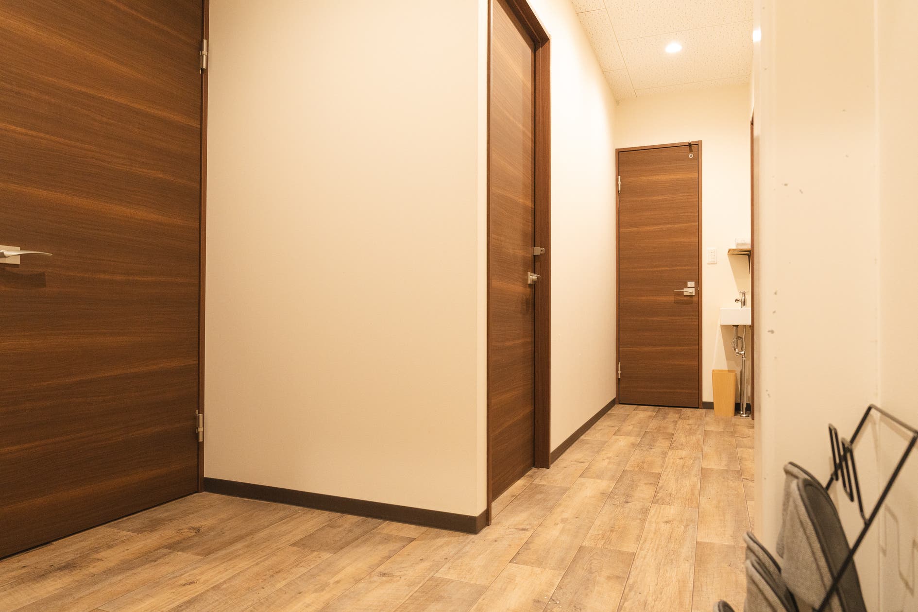 【佐賀県有田町】白ホリ撮影スタジオ/BARの雰囲気/機材貸出無料/車10台以上駐車可能の写真10