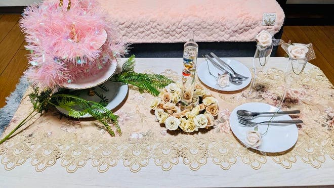 オープニング特別価格✨1650▶️777円/時間✨元町駅徒歩3分🚃50型TV📺映画鑑賞、ゲーム、テレワーク、ママ会🕺推し活の写真13