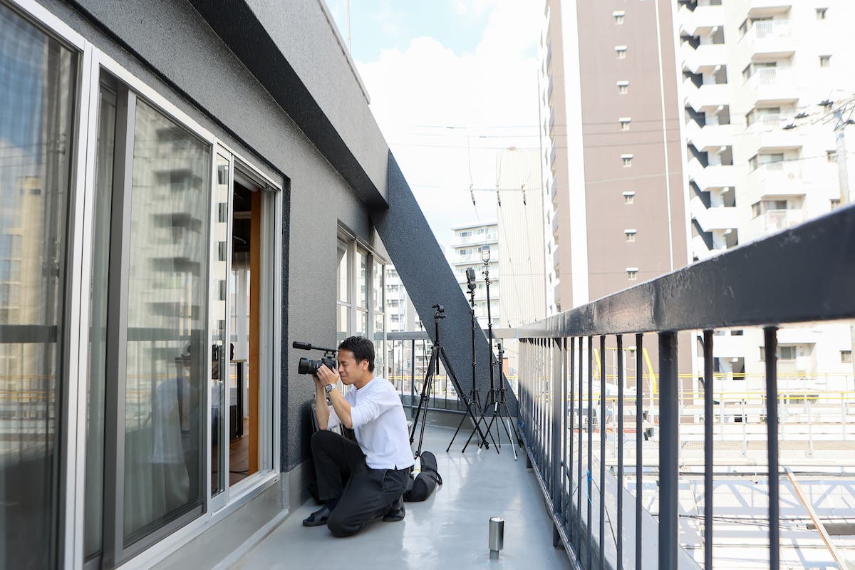 十三駅から徒歩5分！壁一面ホワイトボード/100インチプロジェクター/75インチモニター/仕事環境の充実したワークスペースの写真3