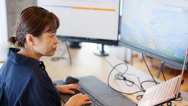 十三駅から徒歩5分!壁一面ホワイトボード/100インチプロジェクター/75インチモニター/仕事環境の充実したワークスペースの写真5