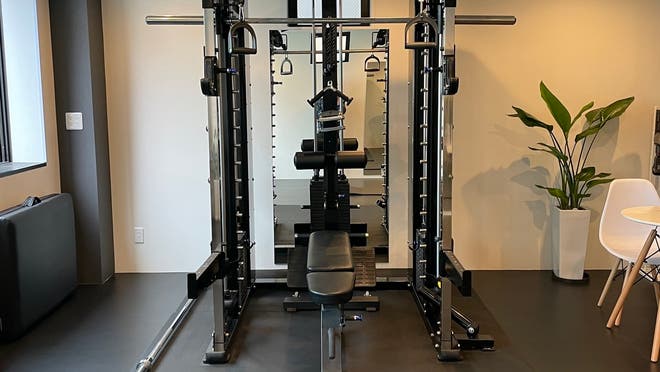 【60分990円〜】24時間利用可能な広々空間と豊富な器具で快適なトレーニングを!の写真4
