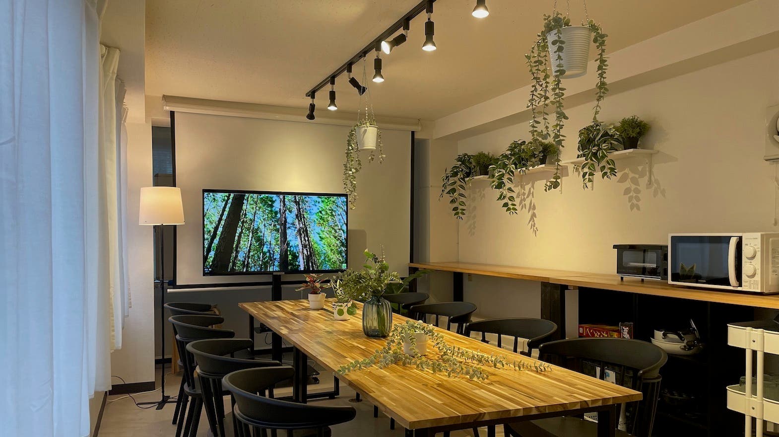 🎊超好立地🎊｜渋谷駅｜新南口1分❗｜100㌅プロジェクター🎥｜WiFi⚡｜24h｜会議・デスクワーク専用🉐プラン［〜12名］の写真1