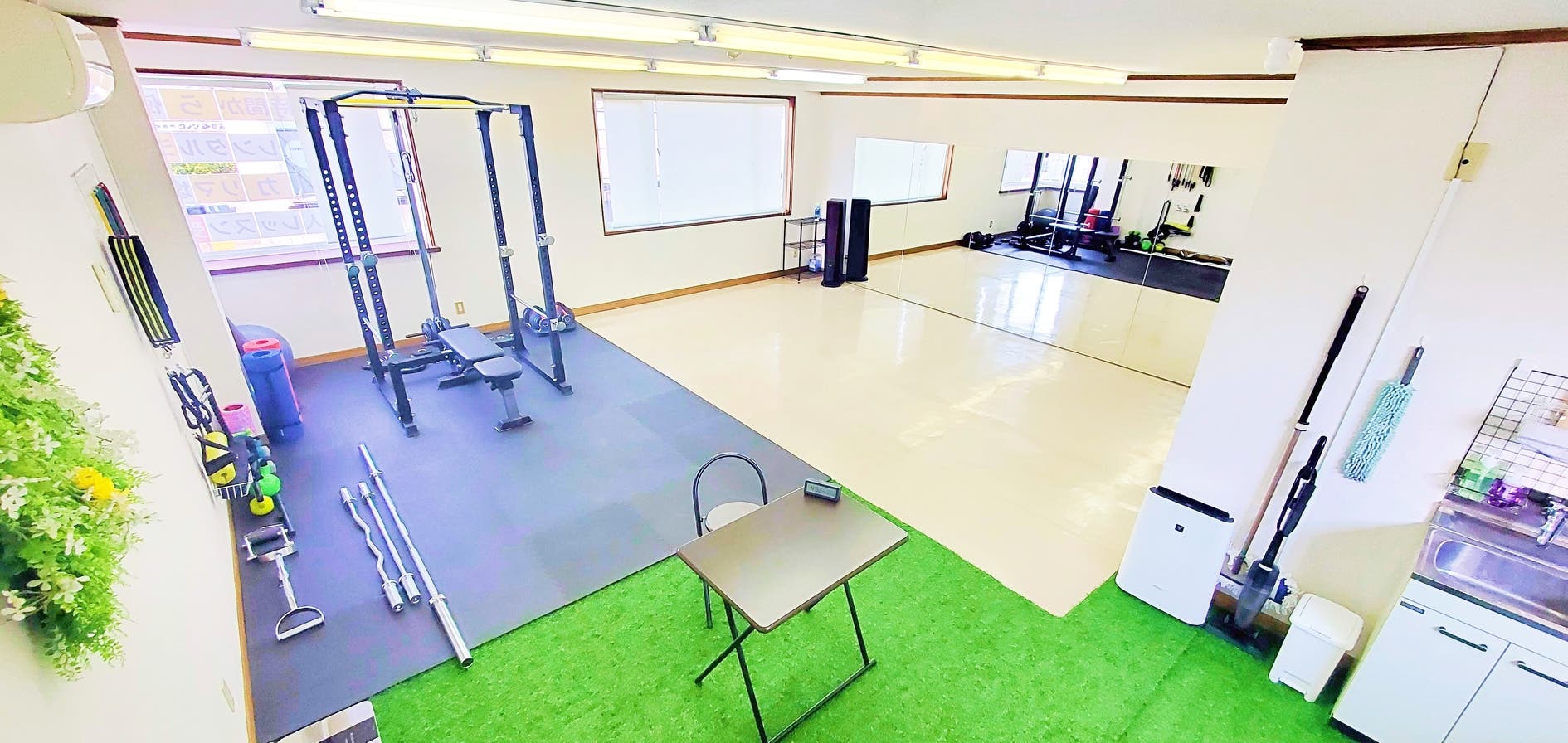 🌱芝生に寝転がれるレンタルジム🌱塩尻、松本のパーソナルトレーニングジム💪【貸し会議室】【ヨガ】【フィットネス】に｜カリマ塩尻の写真5