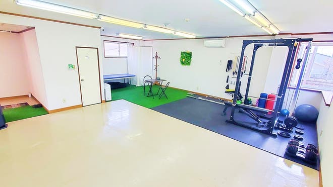 🌱芝生に寝転がれるレンタルジム🌱塩尻、松本のパーソナルトレーニングジム💪【貸し会議室】【ヨガ】【フィットネス】に|カリマ塩尻の写真7