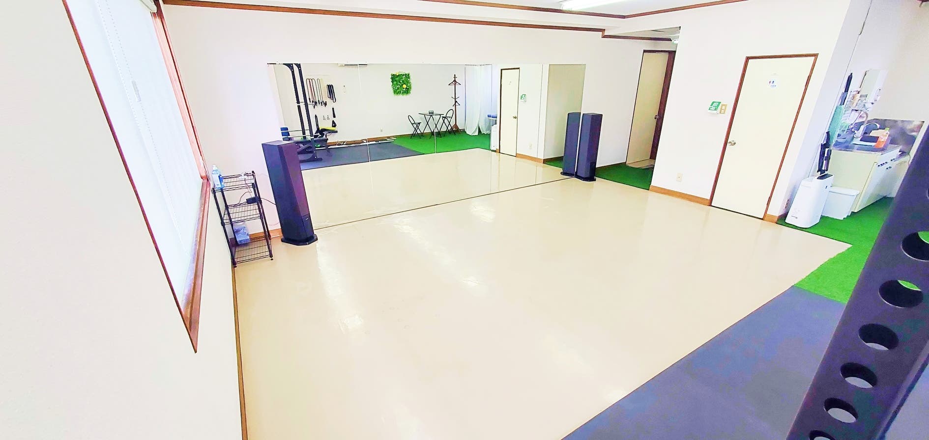 🌱芝生に寝転がれるレンタルジム🌱塩尻、松本のパーソナルトレーニングジム💪【貸し会議室】【ヨガ】【フィットネス】に｜カリマ塩尻の写真9